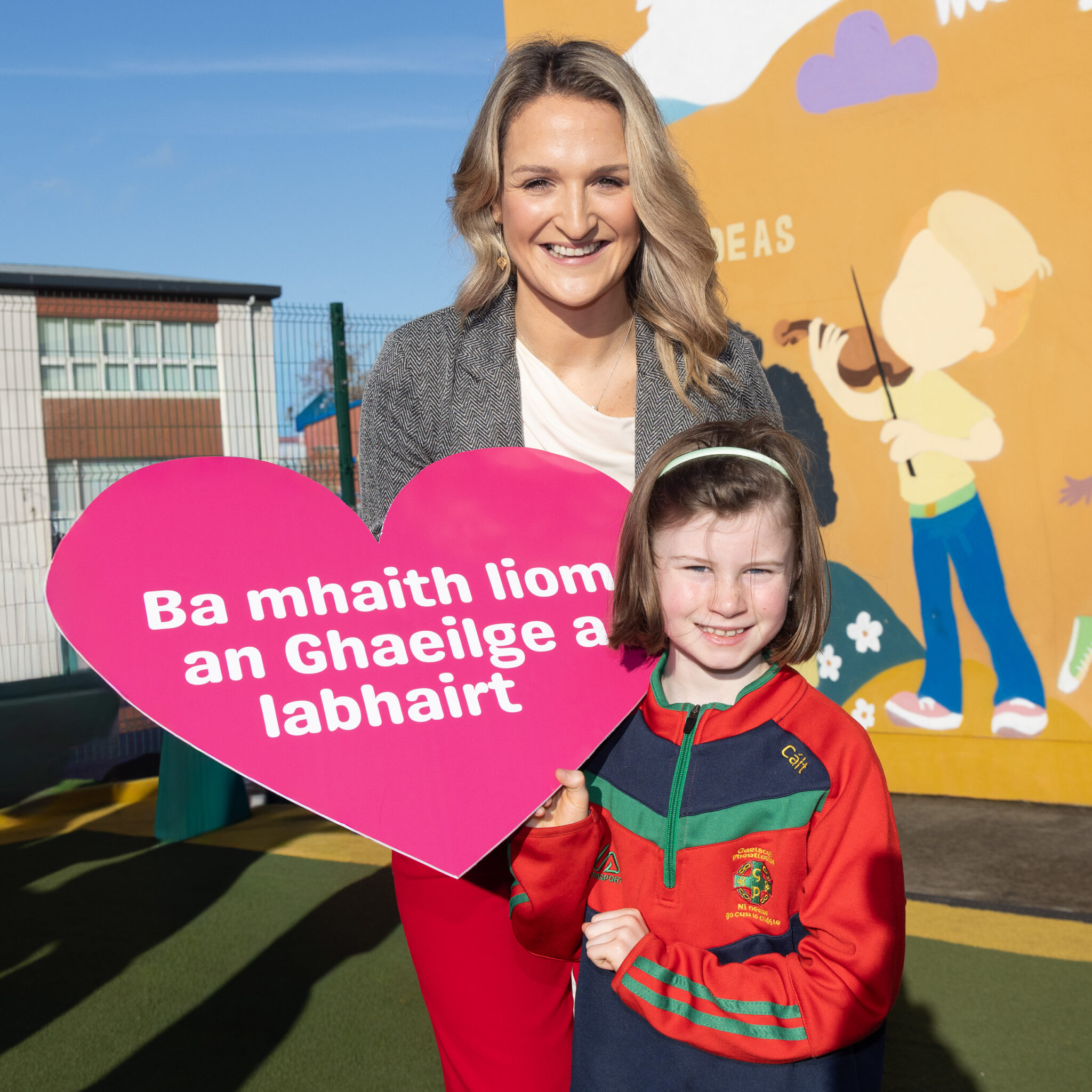 Plean Gnímh don Ghaeilge i Scoileanna Meán-Bhéarla / Action Plan for ...